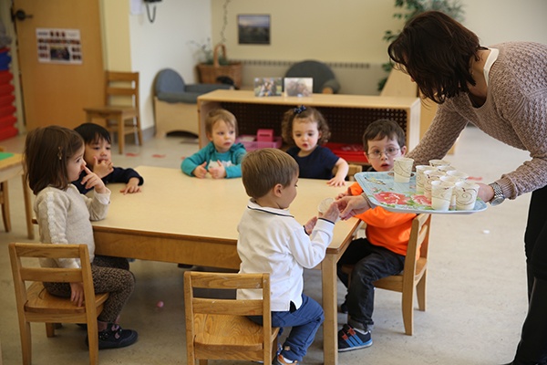 How Mozzarella Sticks in the Classroom Make for a Sensory Experience